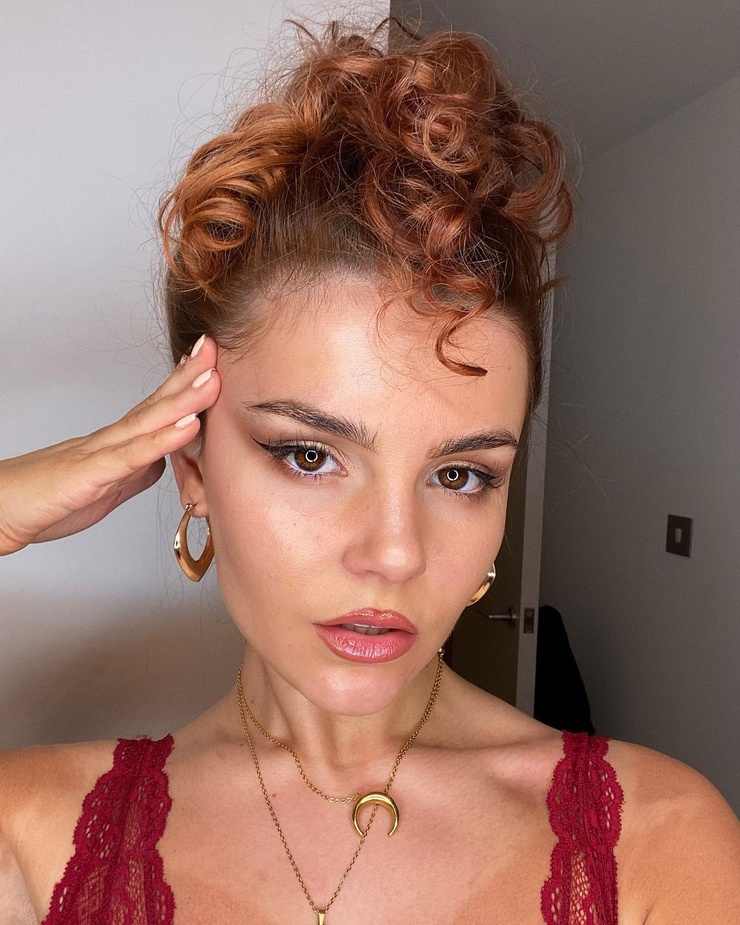 Picture of Kate Taylor