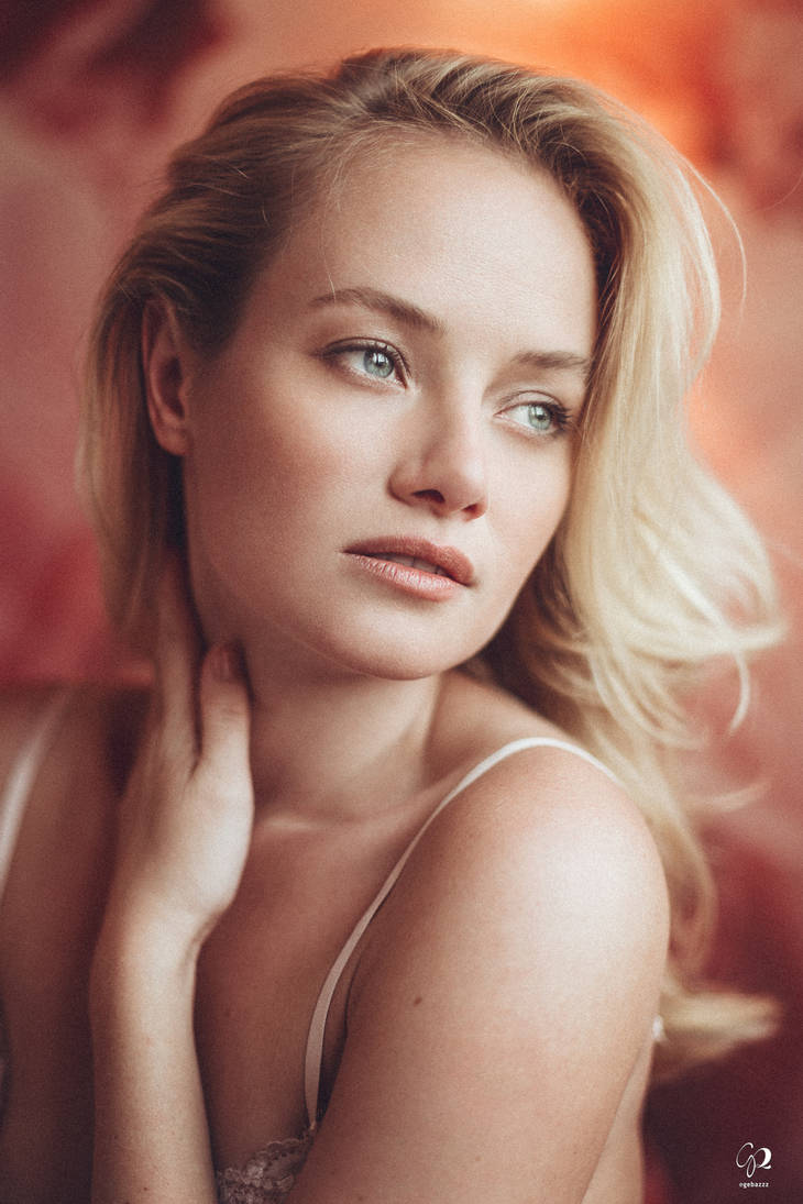 Picture of Gabriella Toth