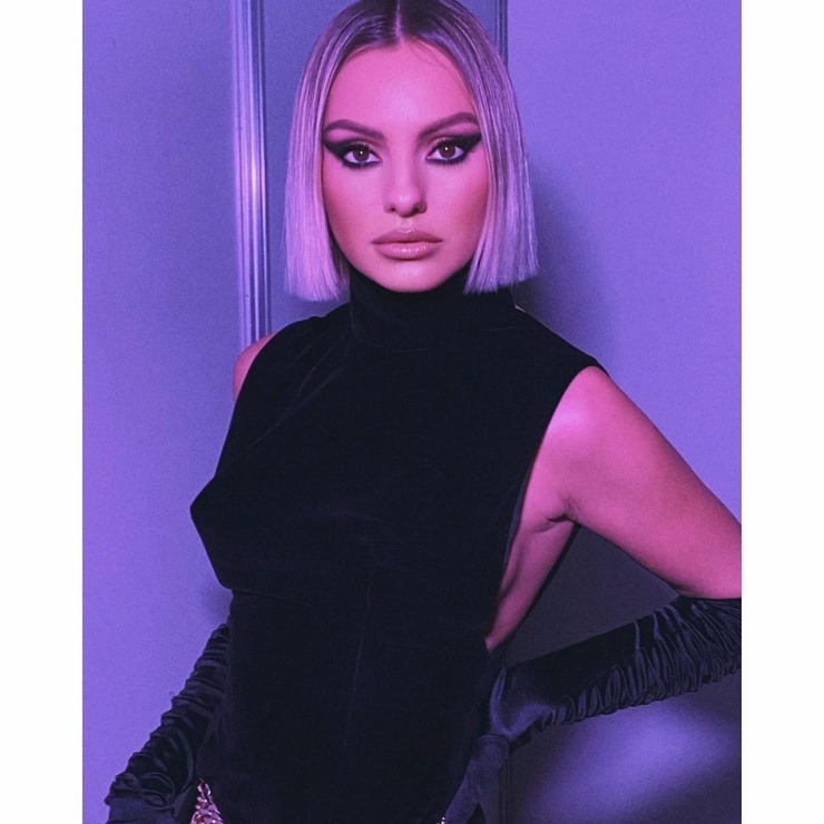 Alexandra Stan image