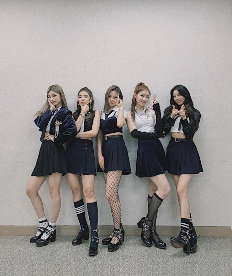 ITZY image