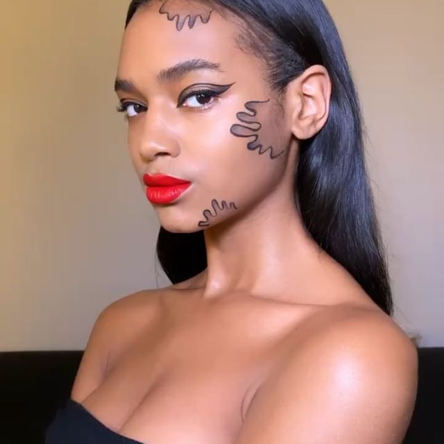 Picture of Julia Johnson