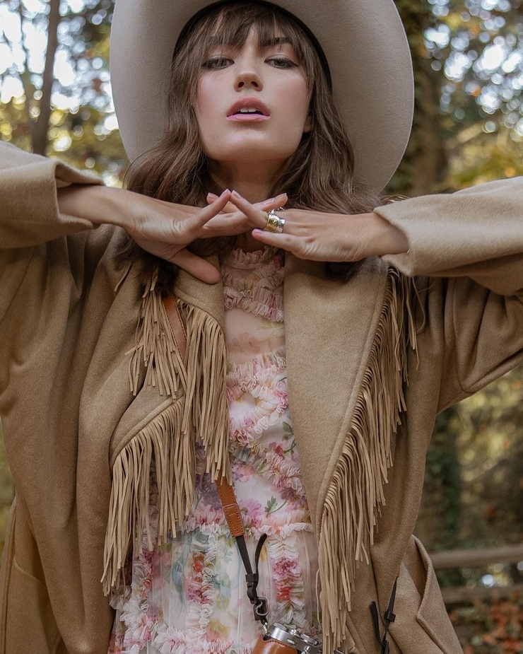 Picture of Bella Davison