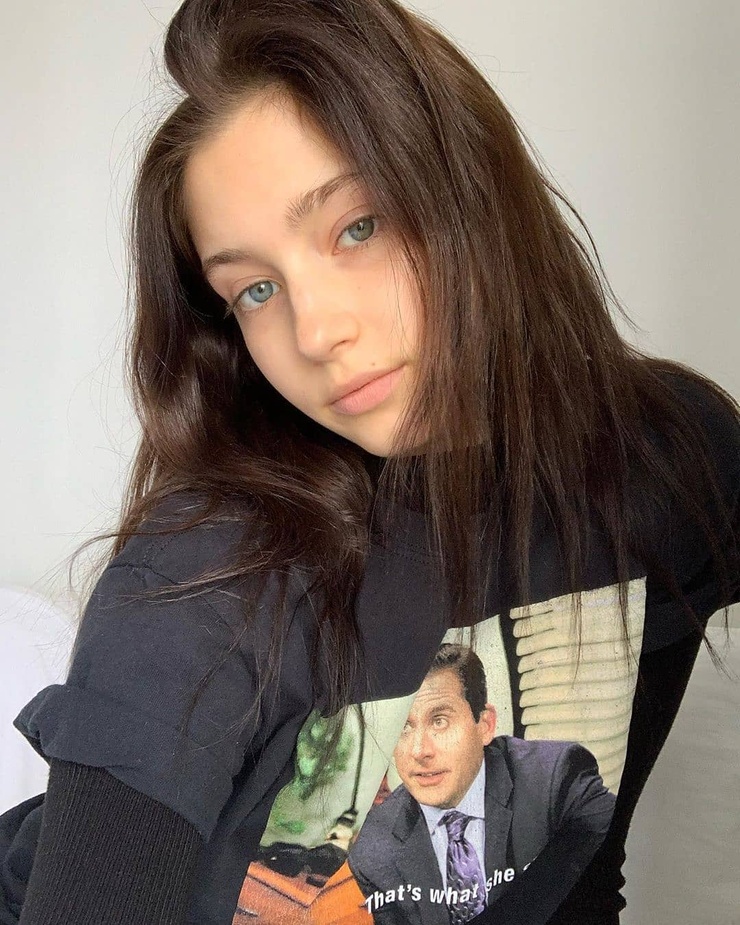 Picture of EMILY KASTEN