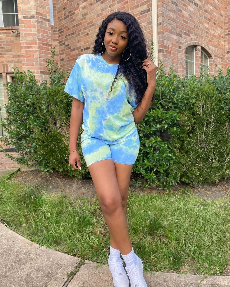 Picture of Courtney Adanna