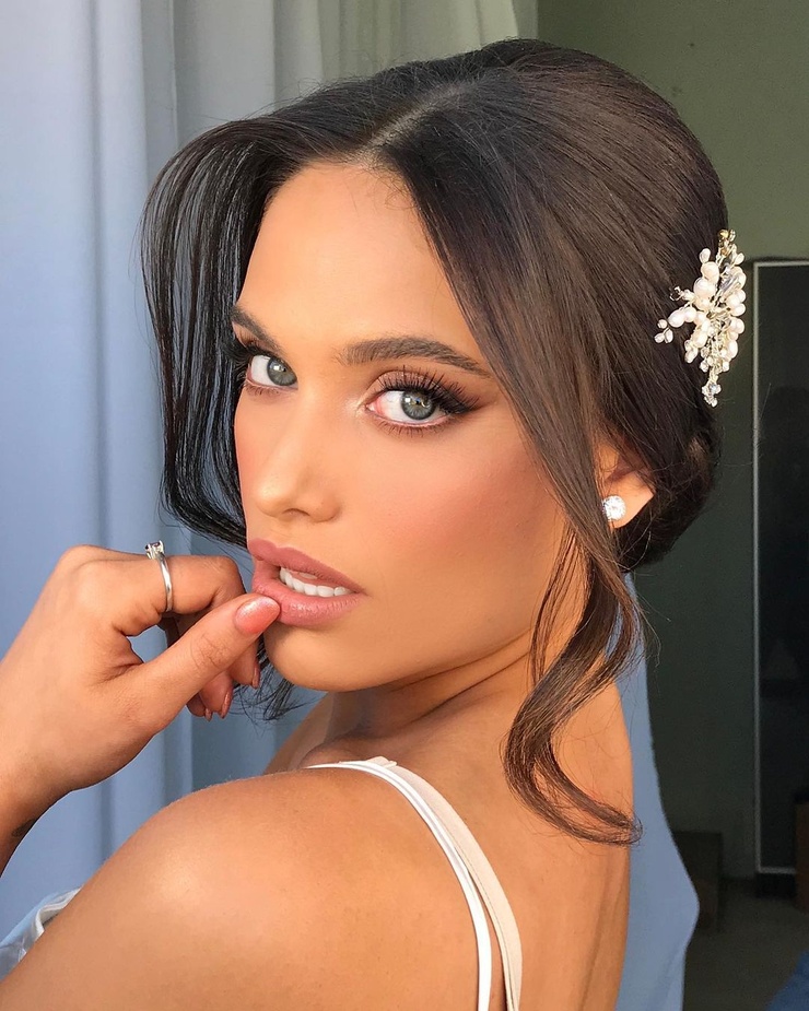 Victoria Lopez image