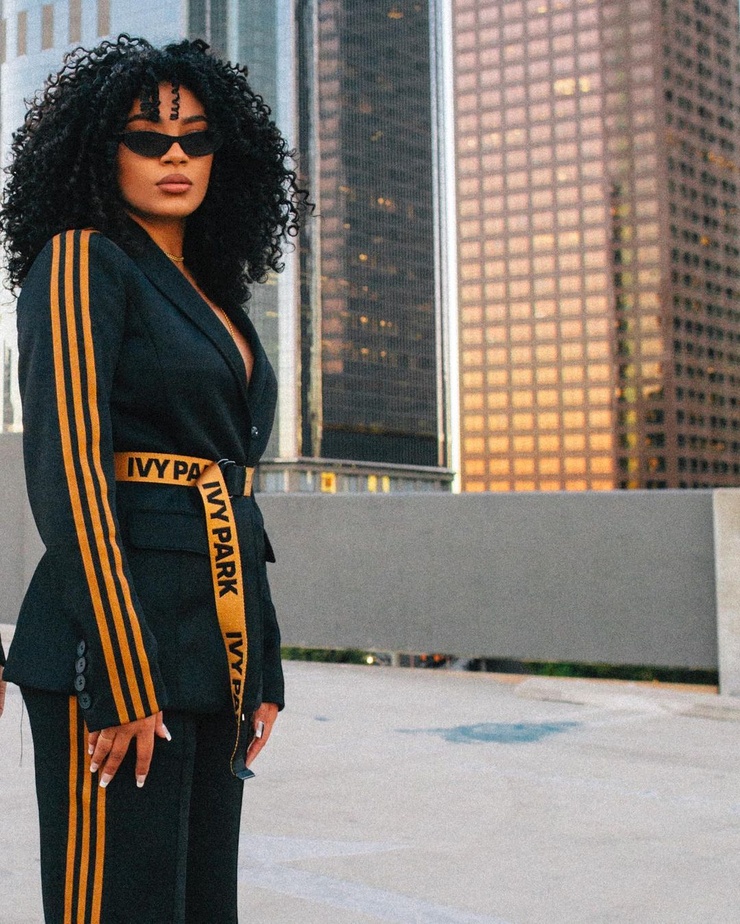 Picture of Jasmine Brown