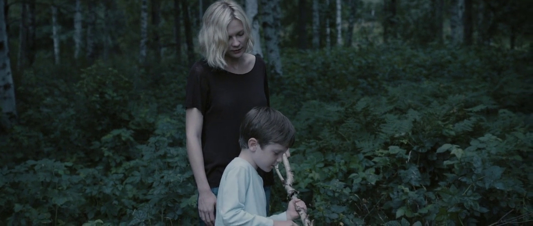 Kirsten Dunst and Cameron Spurr