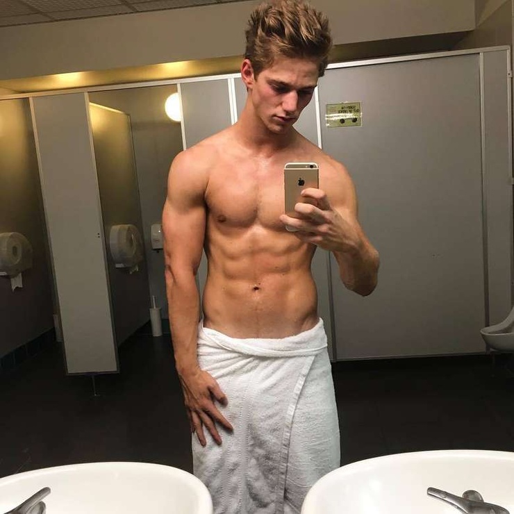 Picture of Nico Greetham