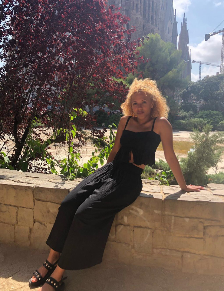 Picture of Robyn Alomar