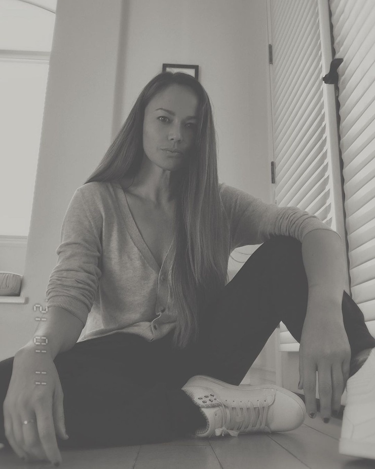 Moon Bloodgood picture