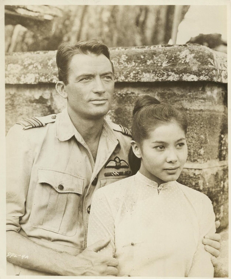 Gregory Peck, Win Min Than