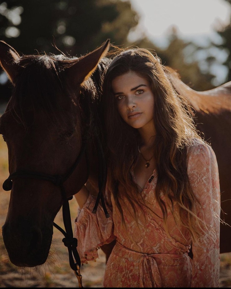 Maisie Kate Young image