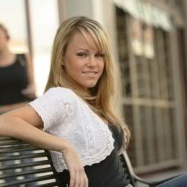 Julie Berman picture