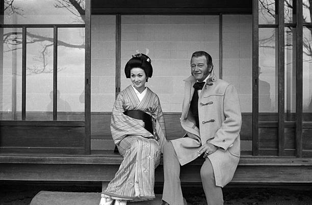 Eiko Ando, John Wayne