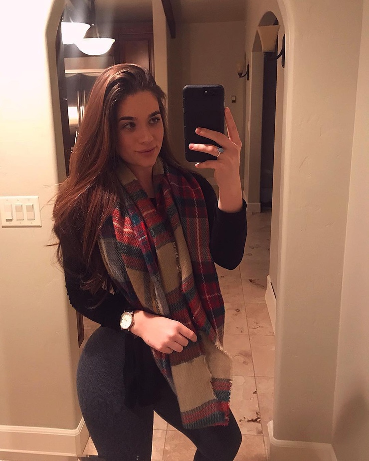 Picture of Madison Rae Hart