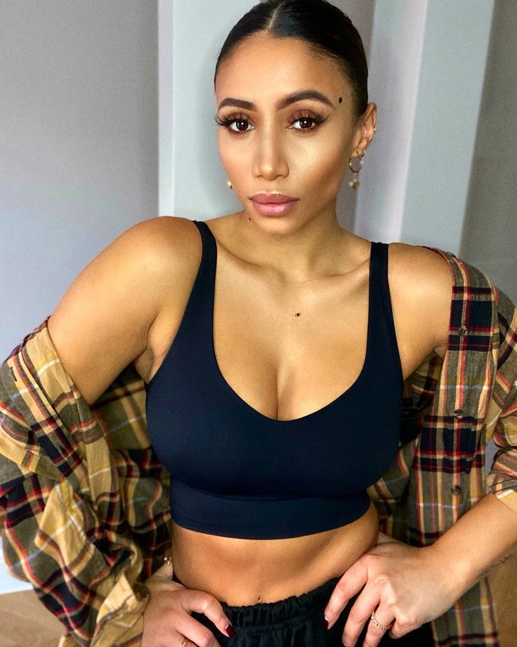 Picture of Kayleigh Morris