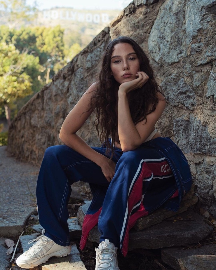 Picture of Victoria Lynn Myers