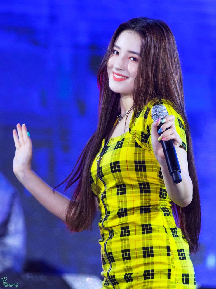 Picture of Nancy Jewel McDonie