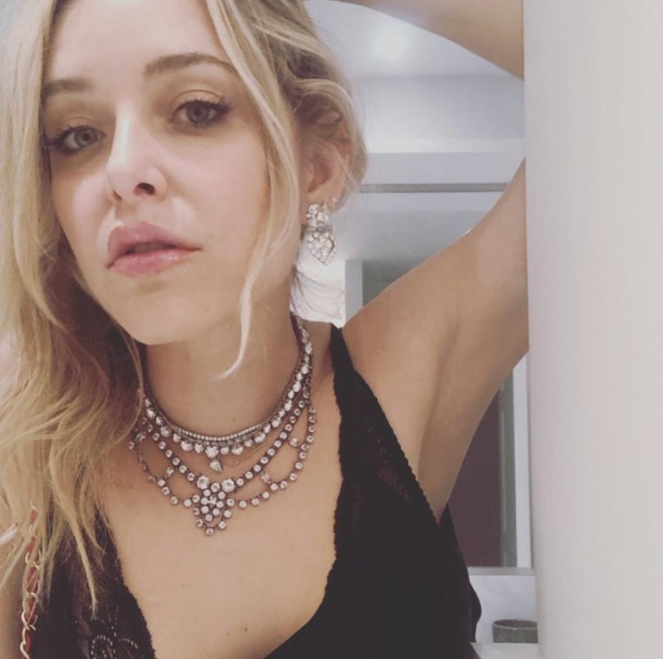Picture of Jenny Mollen