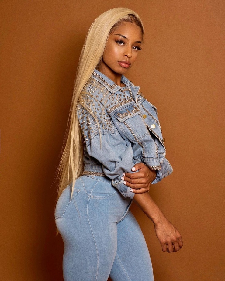 Qimmah Russo picture