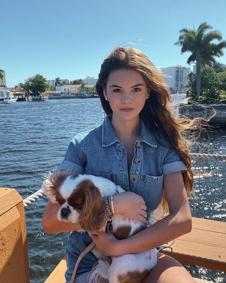 Picture of Ashley Tervort