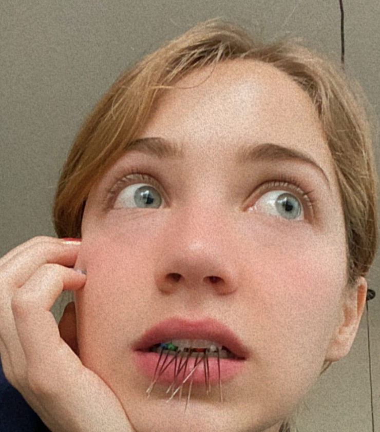 Picture of Emily Rudd