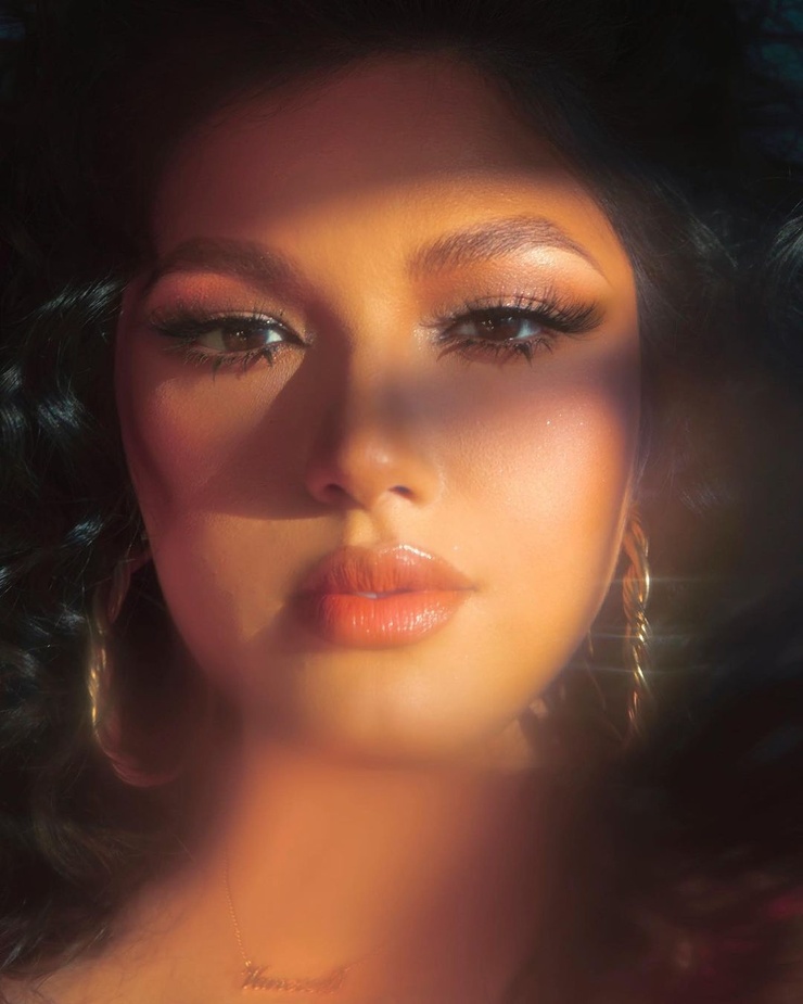 Picture of Vanessa Romo