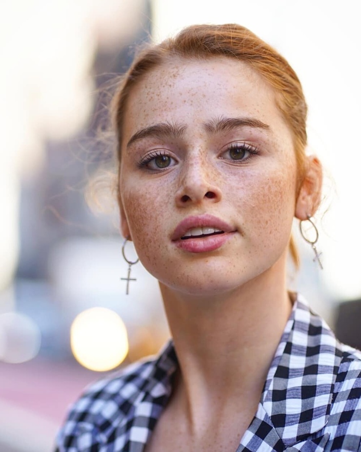 Picture of Chloe Melton