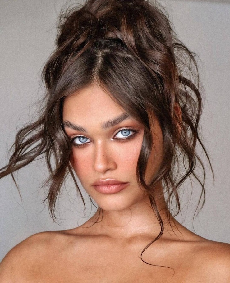 Picture of romi frenkel
