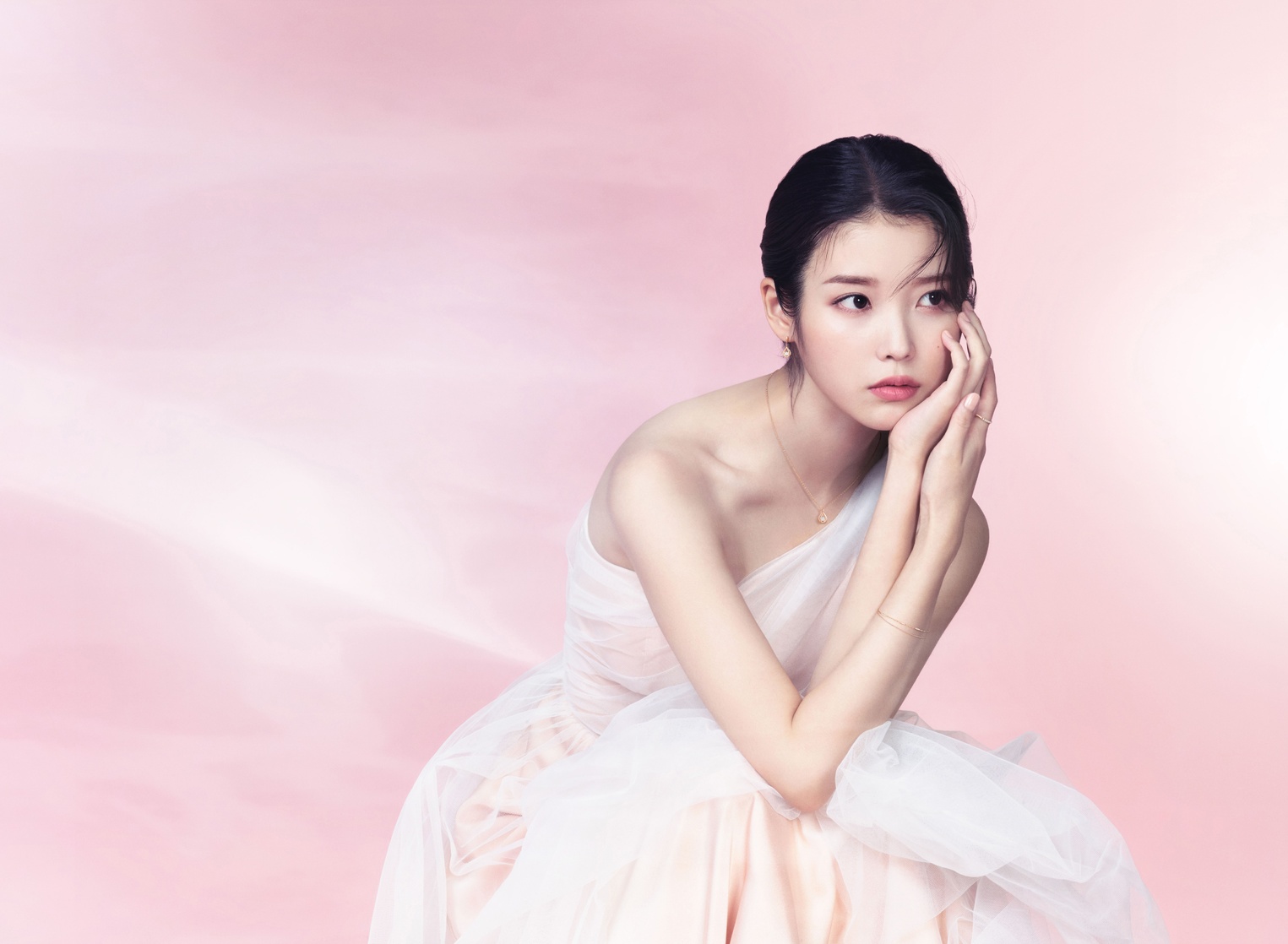 Picture of IU