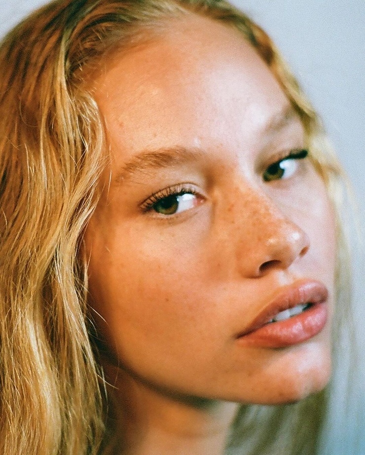 Tess Summer Carter picture