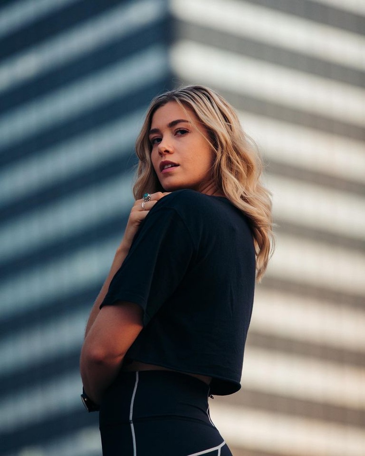 Picture of Rose Reid