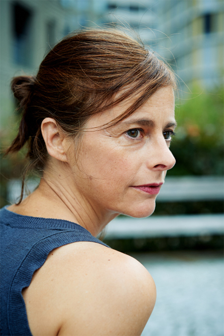 Isabelle Menke image