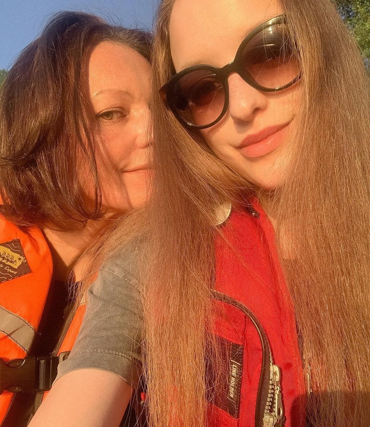 Picture of LERA QWEEN