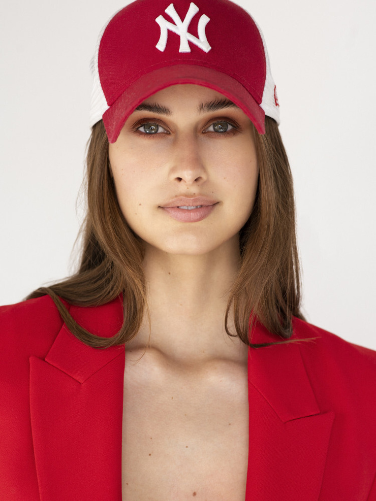 Alexandra Pekarkova image