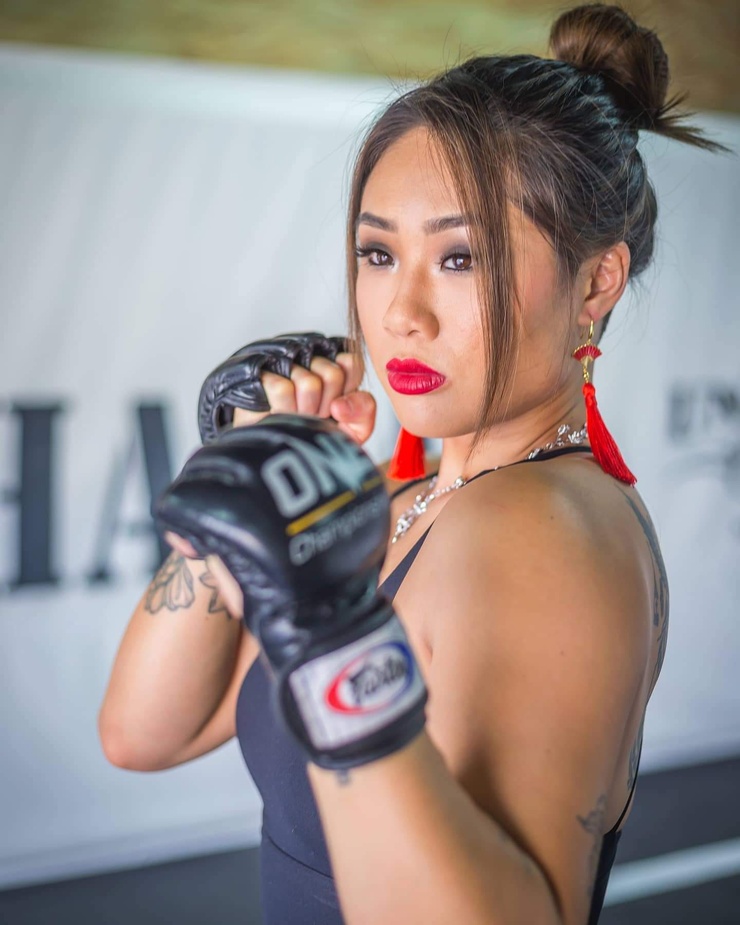 Image of Angela Lee