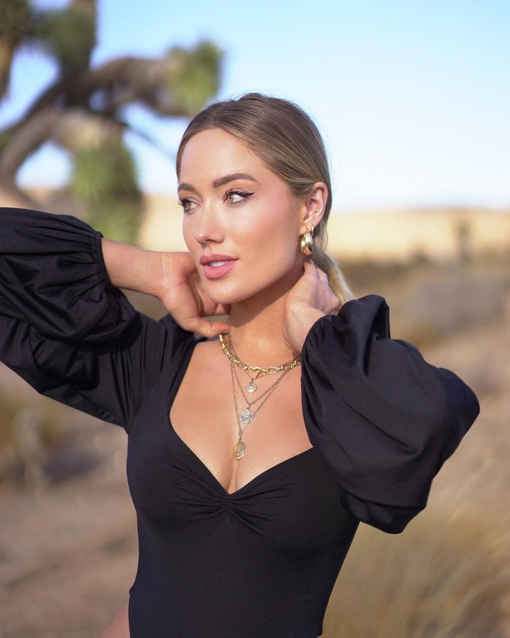 Picture of Robbi Jan