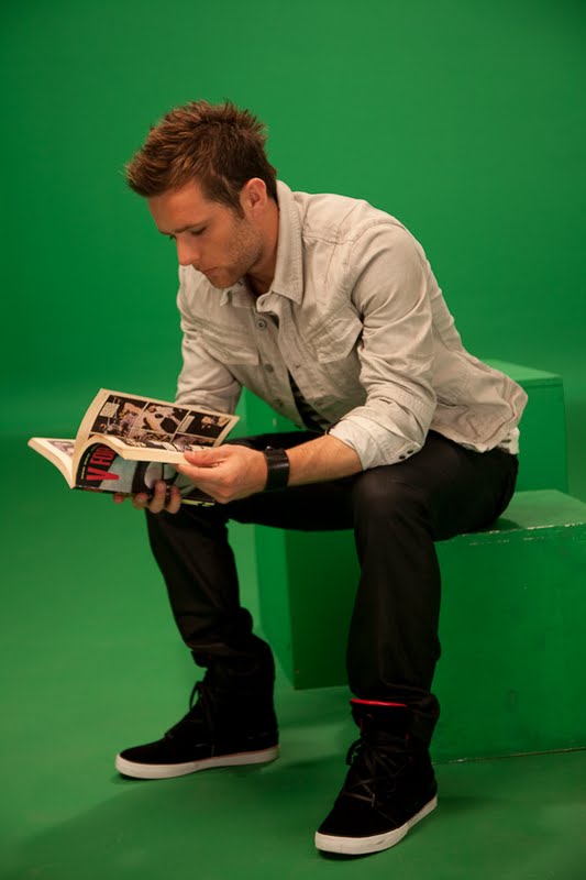 Harry Judd image