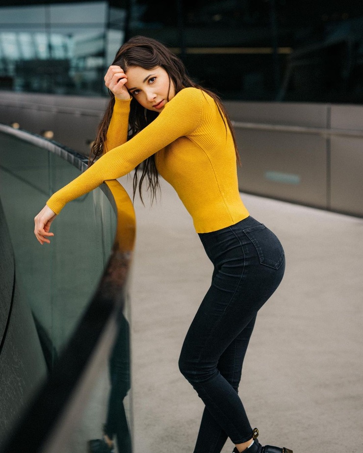 Picture of Lara Kimpel