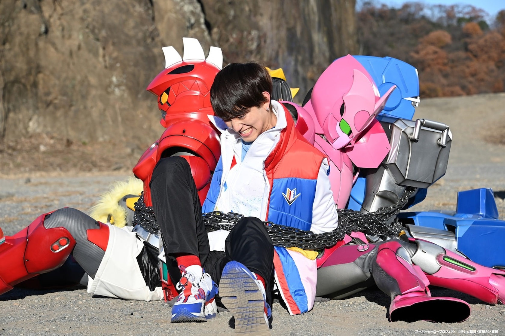 Kikai Sentai Zenkaiger the Movie: The Red Battle! A Big Gathering of ...