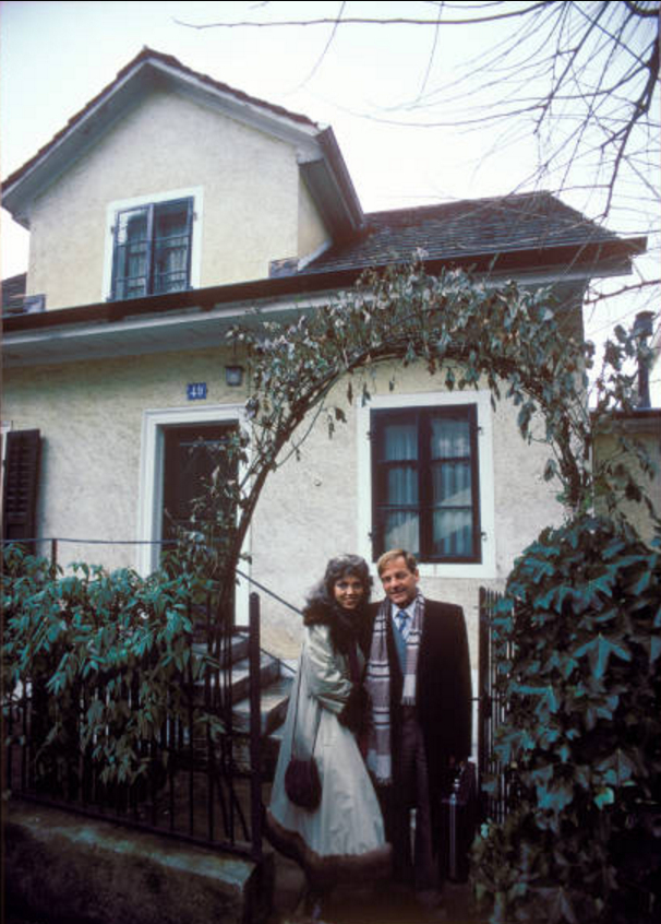 Stella Mooney Schell & Carl Schell