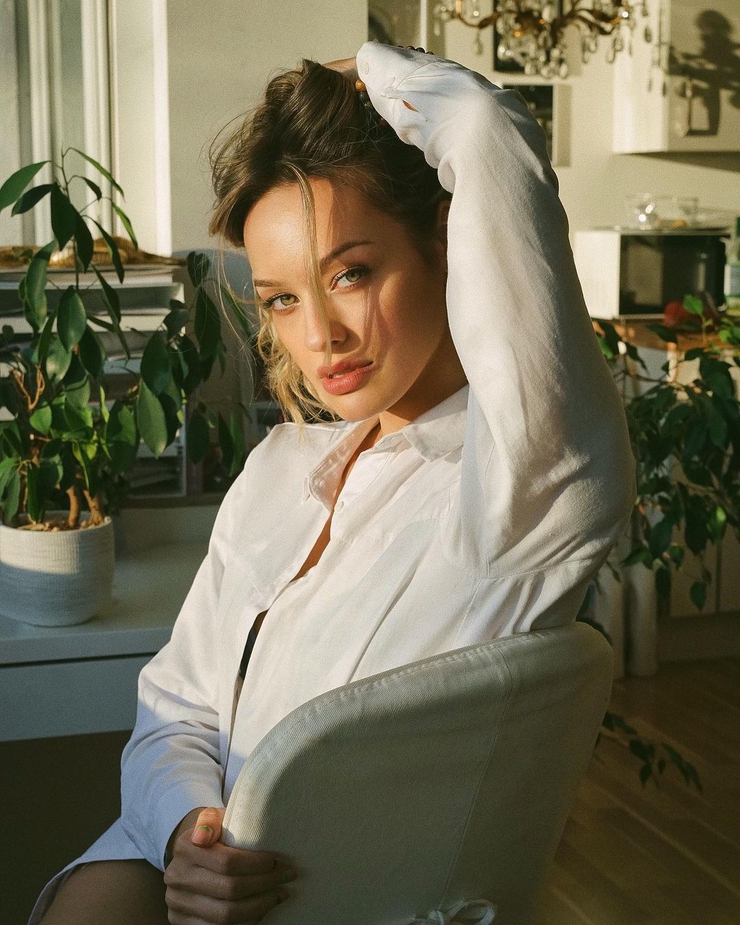 Picture of Jüli Mery