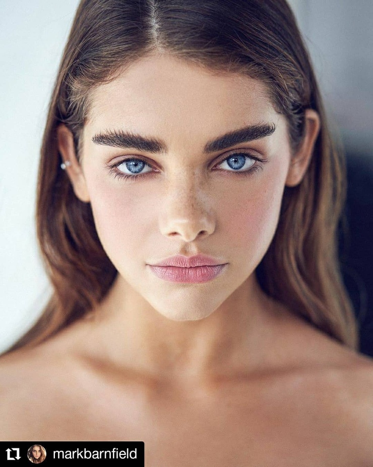 Brooke Castillo image