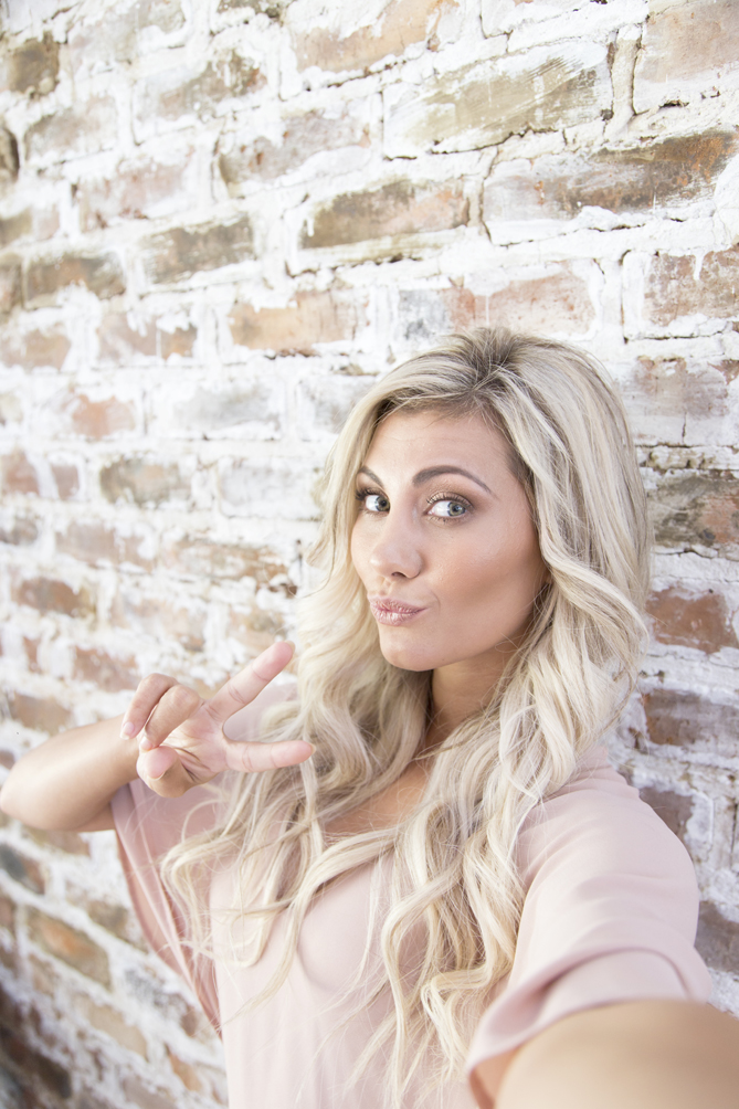 Picture of Charlize Berg