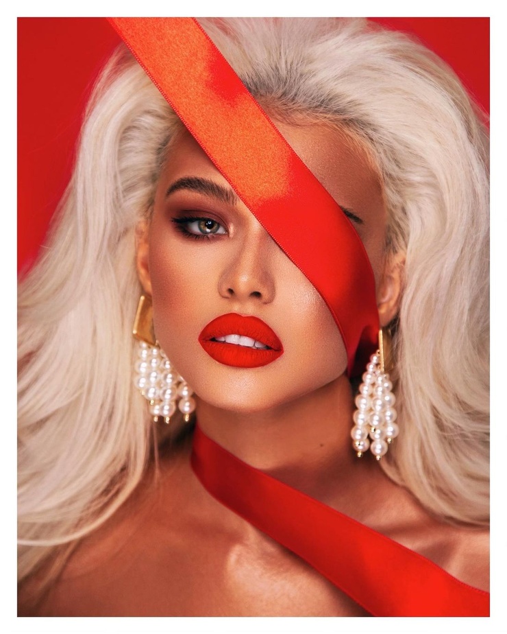 Picture of Amina Shena