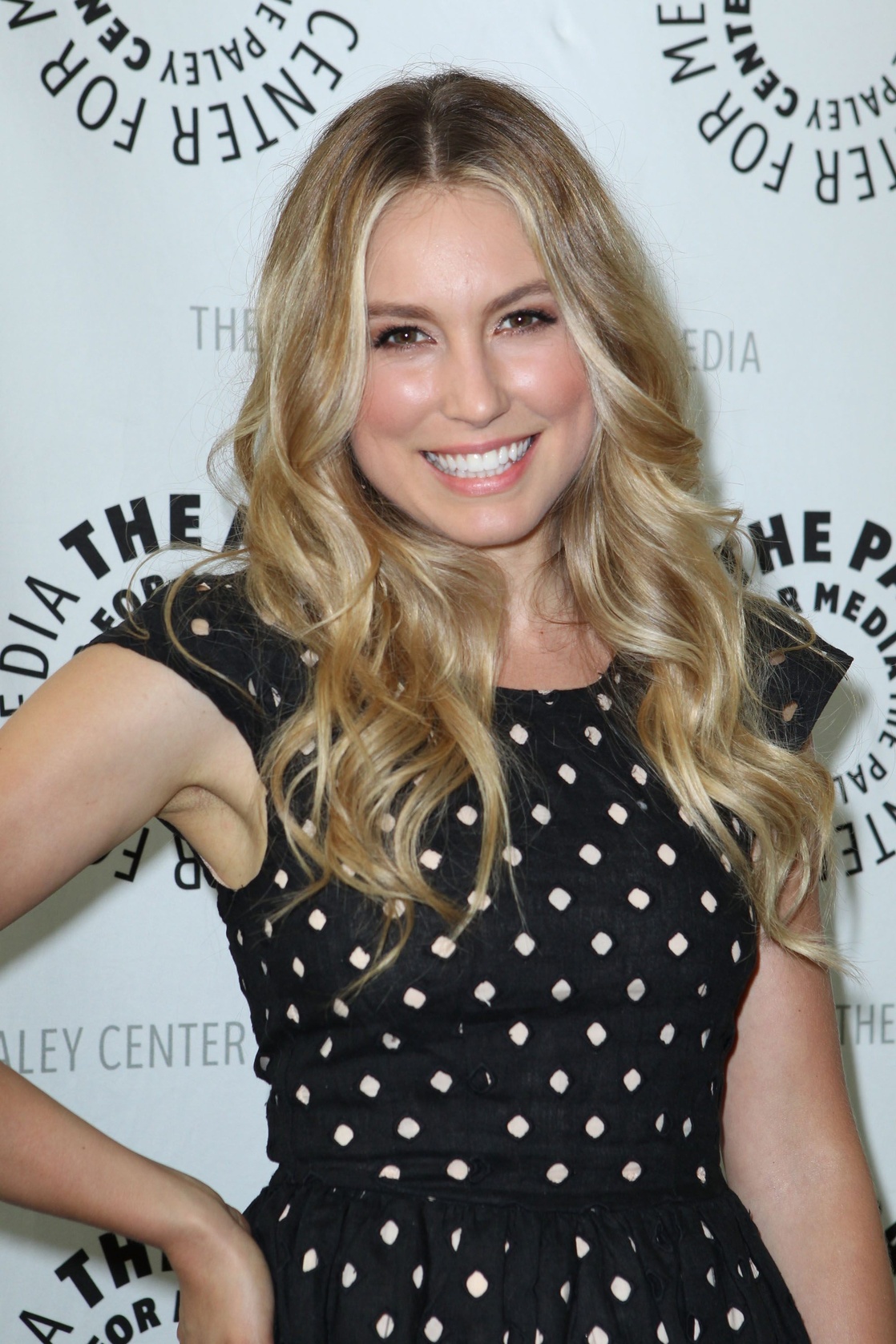 Picture of Sarah Carter