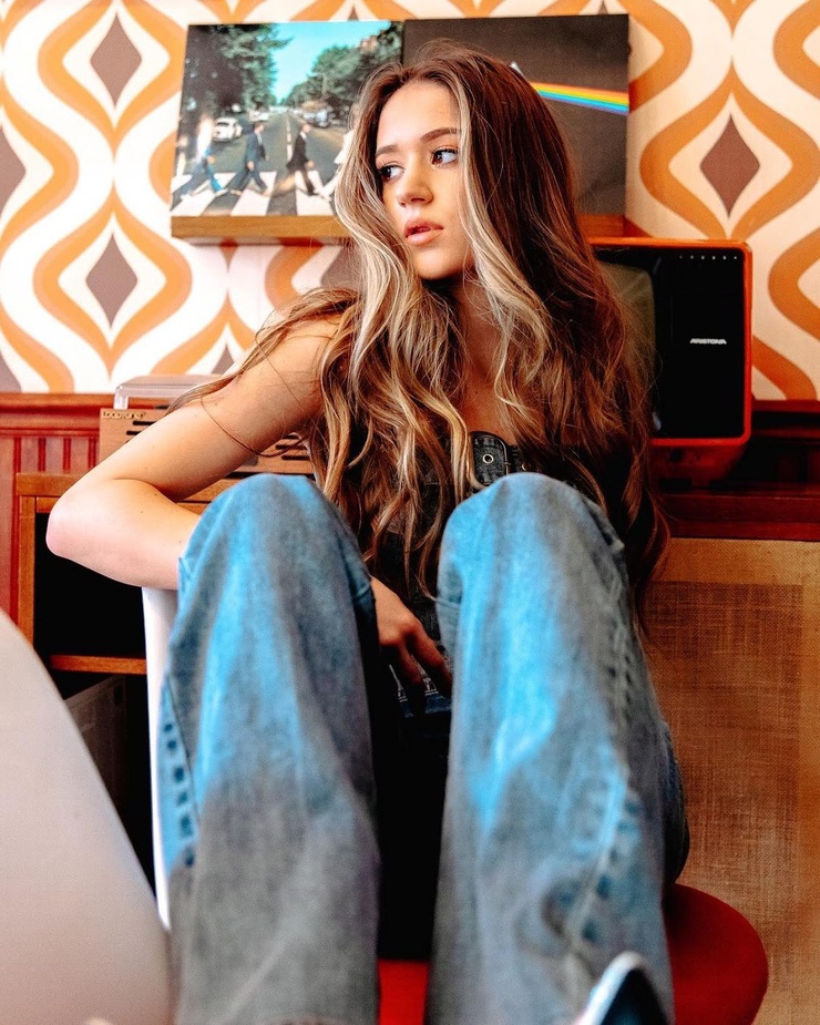 Picture of Riley Lewis