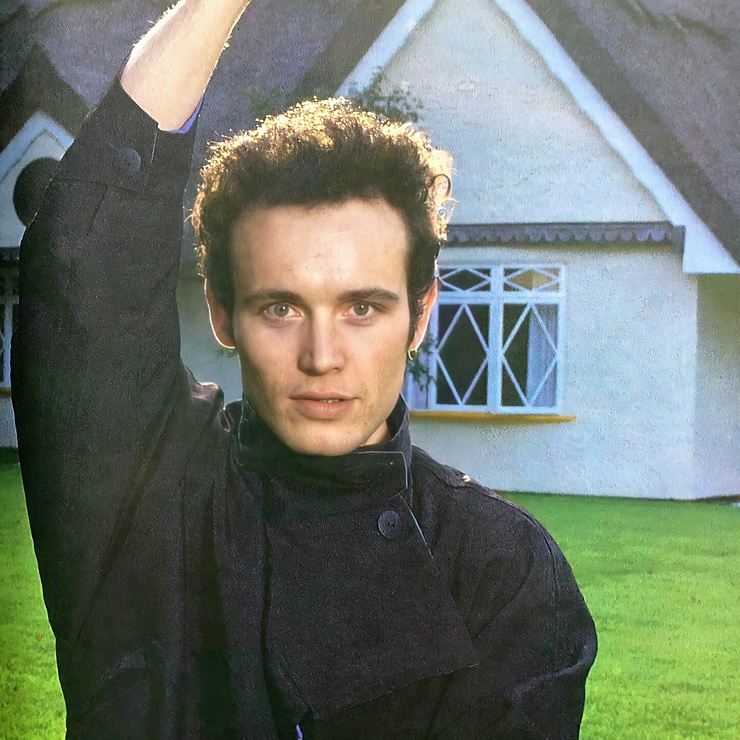 Listal - List the stuff you love! Movies, TV, music, games and books