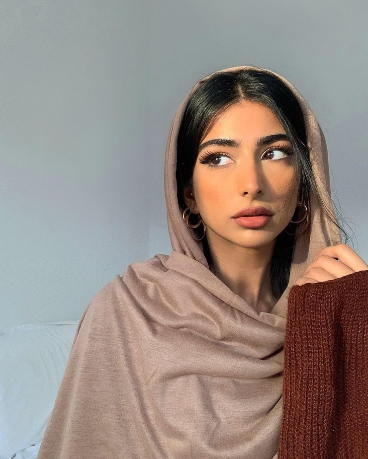 Picture of Iffat Marashi