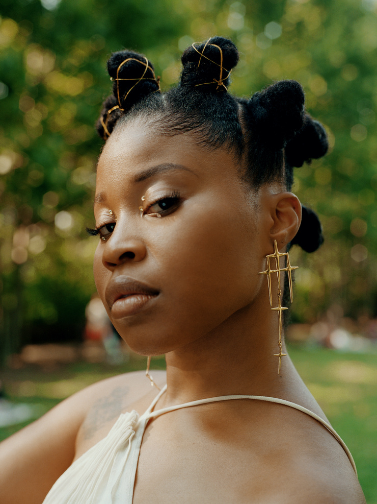 Picture of Dominique Fishback